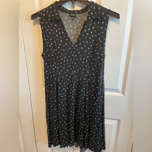 torrid | Dresses | Torrid 0 Dress Black White Floral Size 00 Womens ...